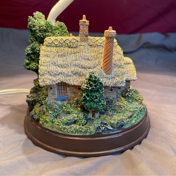 Thomas Kinkade | Accents | Vintage Y2k Thomas Kinkade Everetts Cottage ...